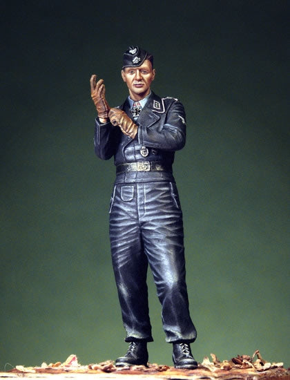 German SS Panzerkommandant 1944 – Exter Company
